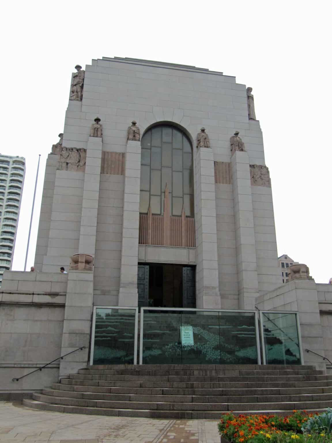 Plan your visit to the Anzac Memorial in Sydney: Opening hours, ticket ...
