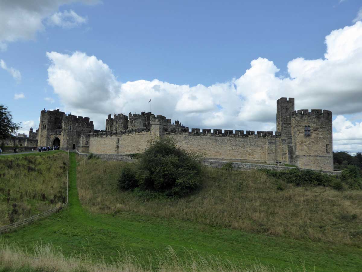 Alnwick Castle, Northumberland: 2026 ticket prices, opening hours ...